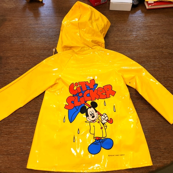 Jackets & Coats | Vintagehtf Famous Raincoat Co Toddler Size 3 Disney ...